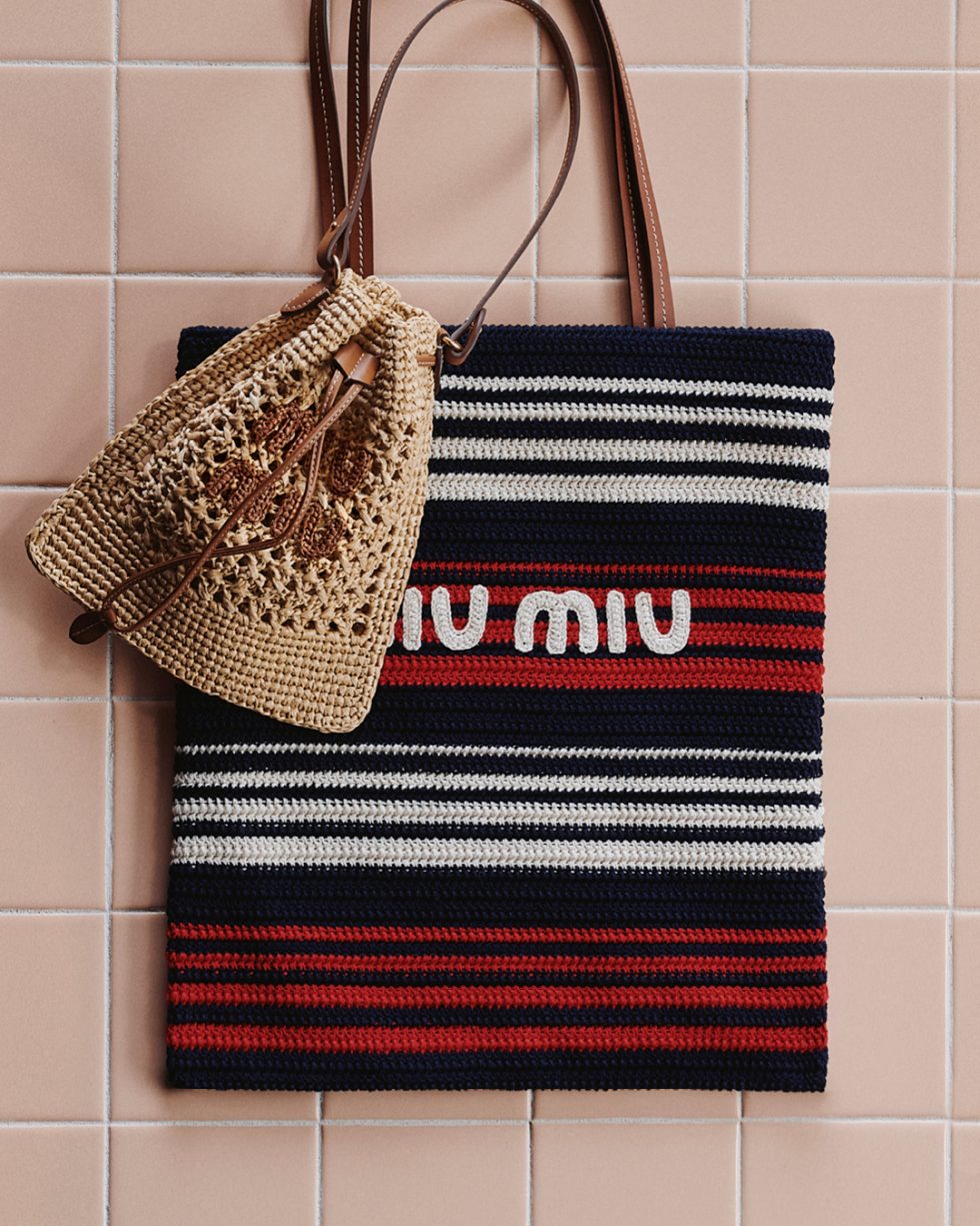 Summer bags 2024: fra intrecci e rafia - Virtus Magazine